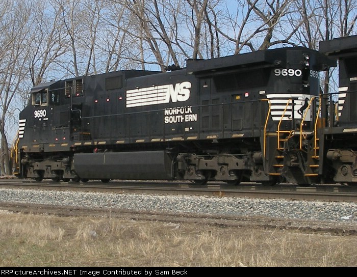 NS 9690